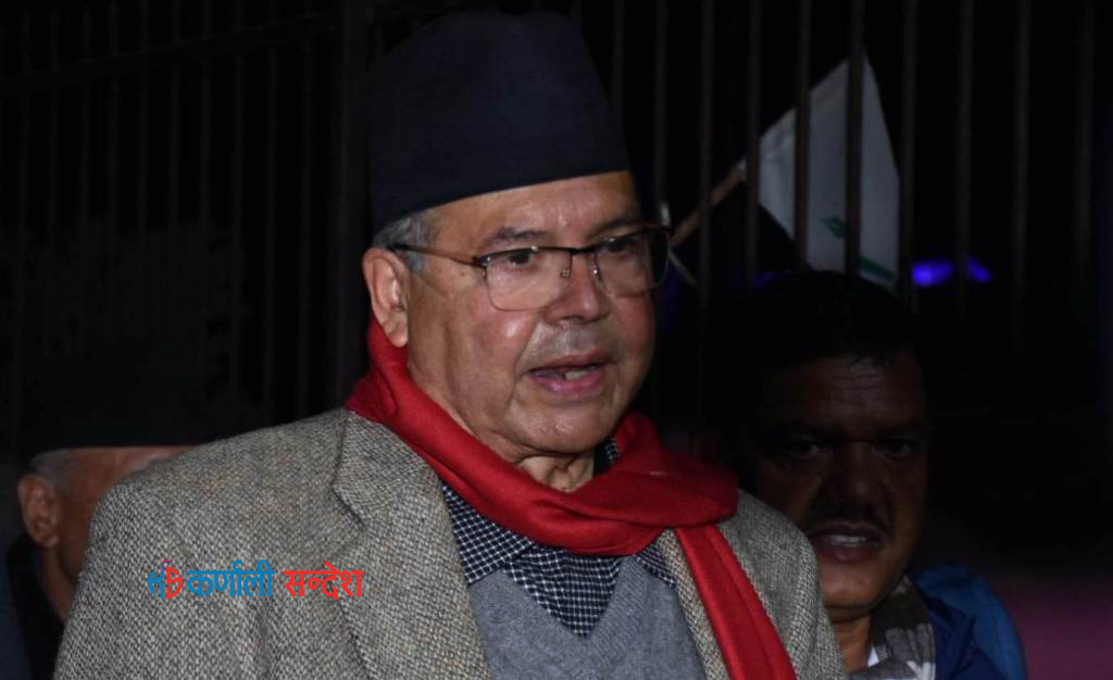 अहिलेको गठबन्धन खिचडीजस्तो छ: झलनाथ खनाल - Karnalisandesh